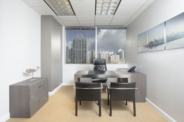 BRICKELL / GALLERY – ANEX Office