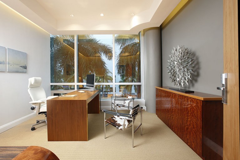 MIAMI BEACH / GALLERY – ANEX Office